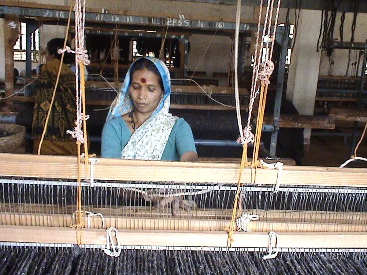 Empowerment of Traditional Craftsmen - Shramik Abhivrudhi Sangh